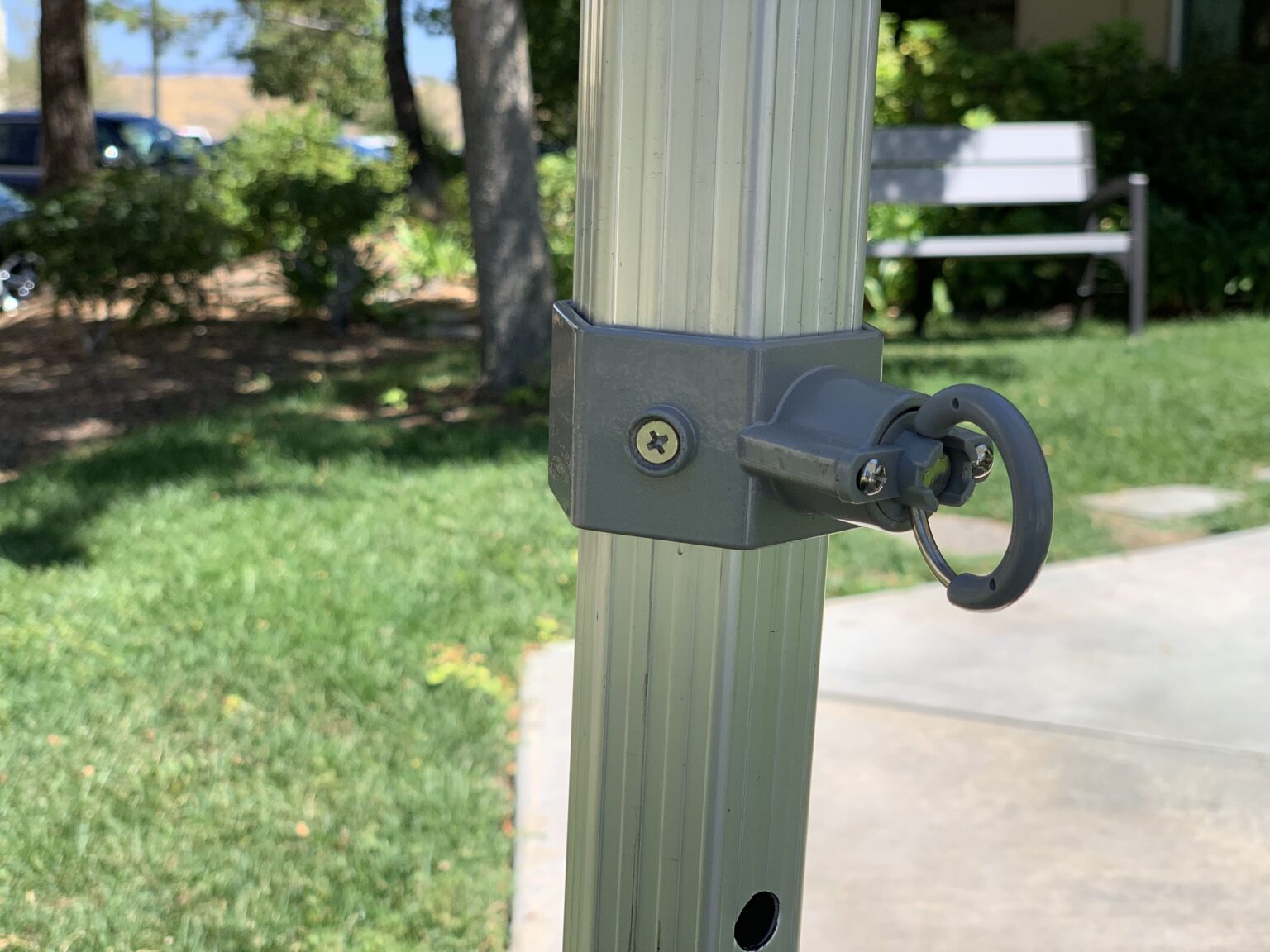 Pop-Up Parts: LOCK ASSEMBLY TOP – Central Tent